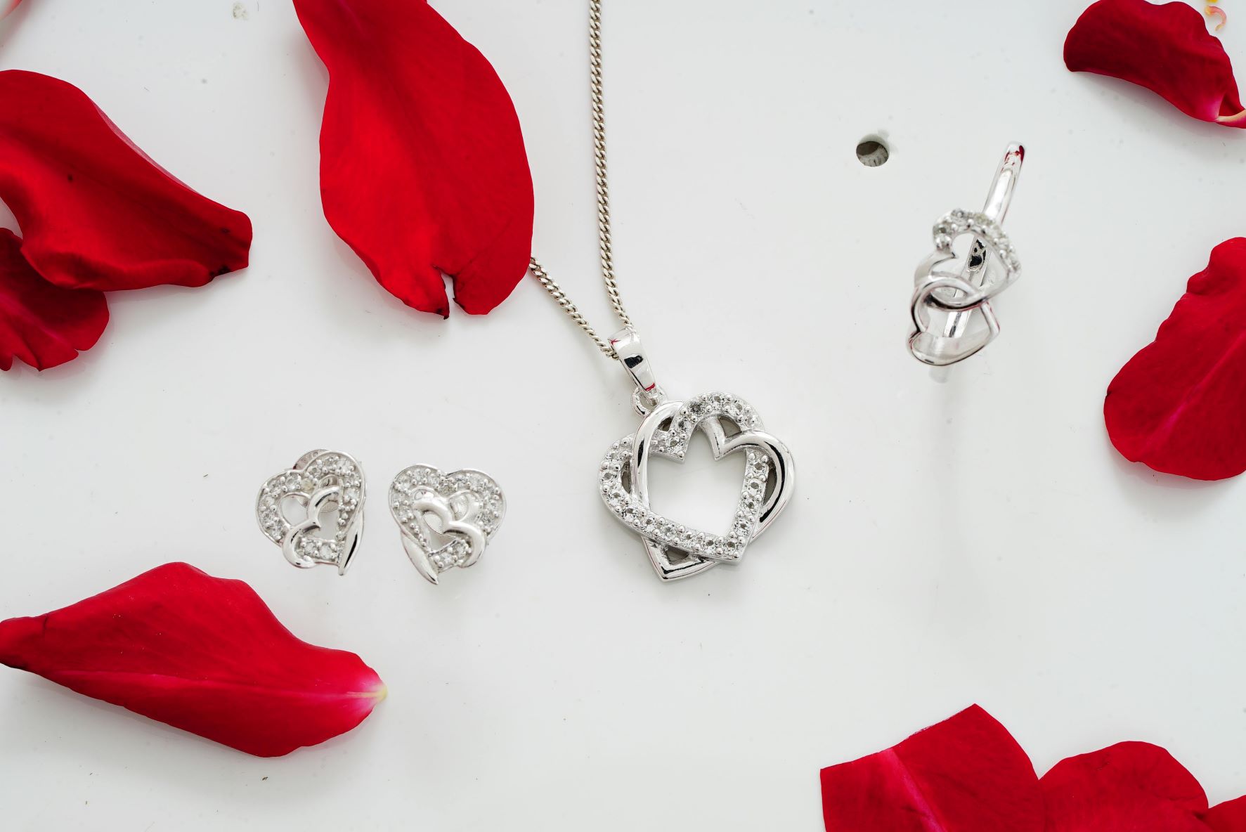 The Growing Obsession: Why Girls Love Matching Jewelry Sets - Dazpy